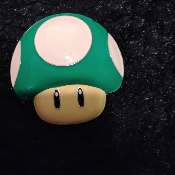 Super Mario Bros | Accessories | Super Mario Bros Green And White ...